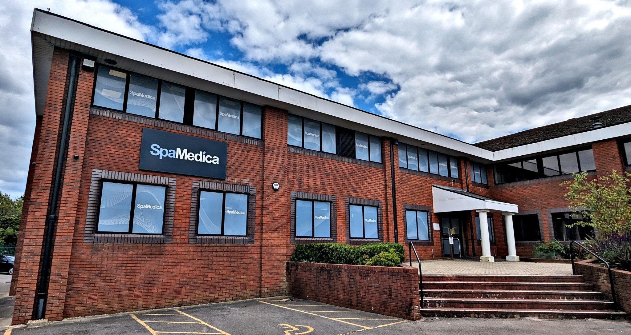 SpaMedica Poole | Cataract Surgery in Poole
